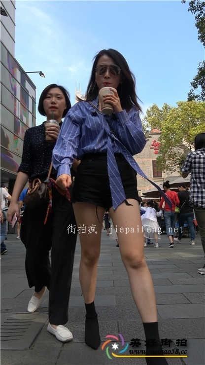 4K-街拍热裤极品性感长腿高跟圆润翘臀美女[MP4/1.63G] -街拍疯-引领美女街拍潮流风尚